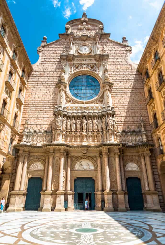 Basilica de Montserrat - Montserrat Monastery Website